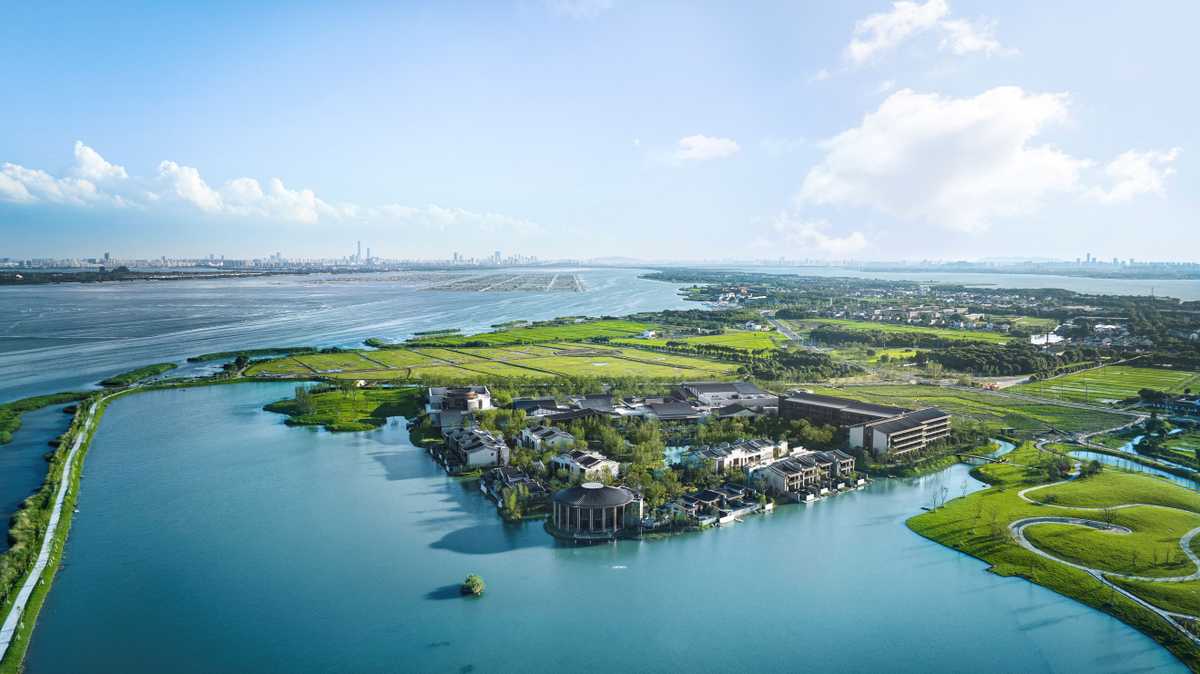 Banyan Tree: Luxury & Sustainable Hotels and Resorts