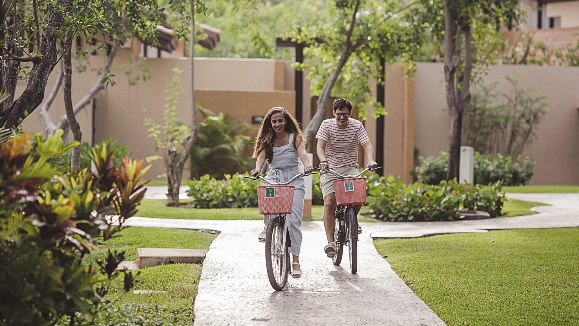 Banyan Tree: Luxury & Sustainable Hotels and Resorts