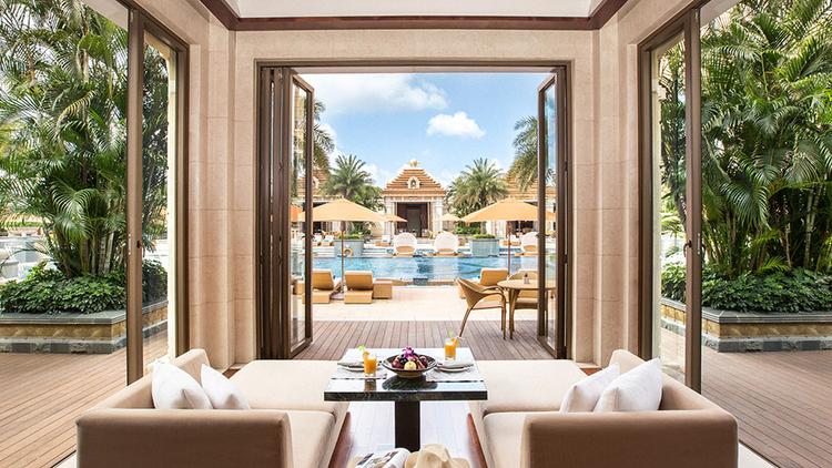 Luxury Hotel With Private Pools | Banyan Tree Macau