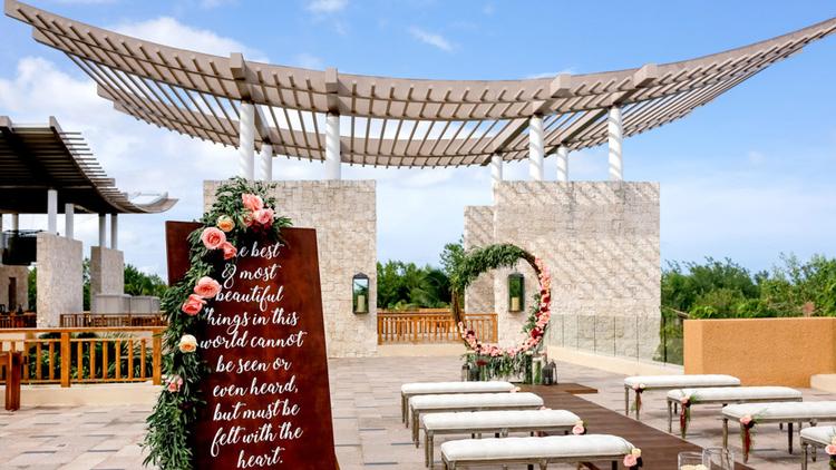 Terraza del Lobby | Banyan Tree Hotels and Resorts