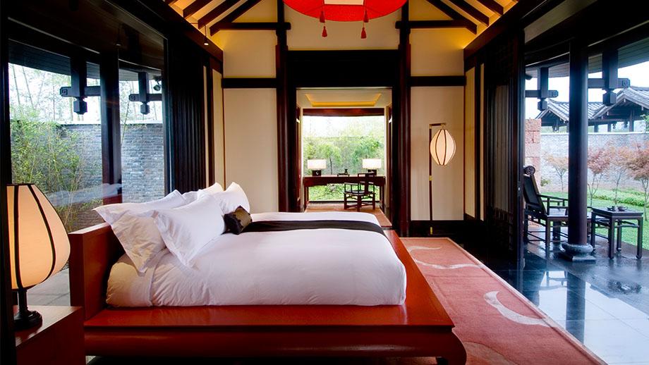 Jet Pool Villa–King in Lijiang - Banyan Tree Hotels and Resorts