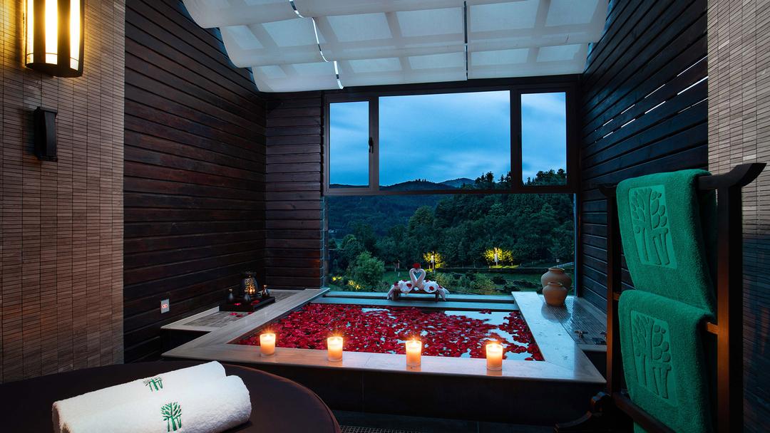 Yunnan Hotel with Private Hot Spring | Banyan Tree Tengchong