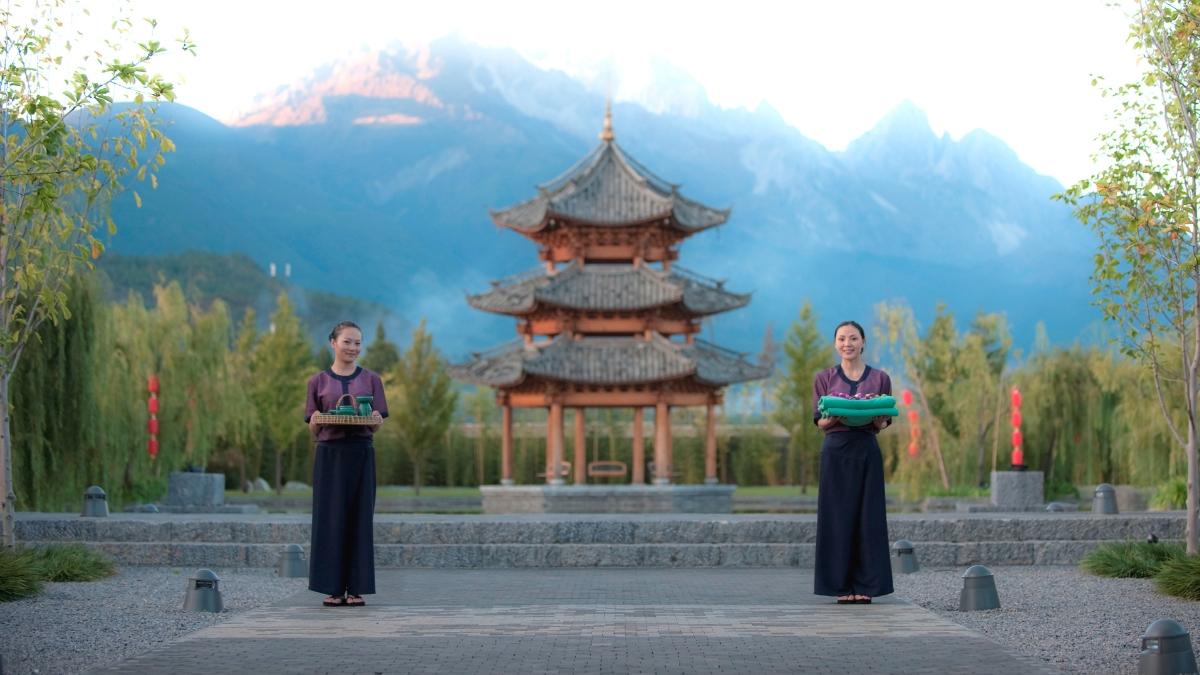 Banyan Tree: Luxury & Sustainable Hotels and Resorts