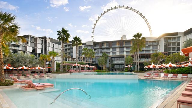 Alizée Pool & Beach | Hotel Day Passes | Banyan Tree Dubai