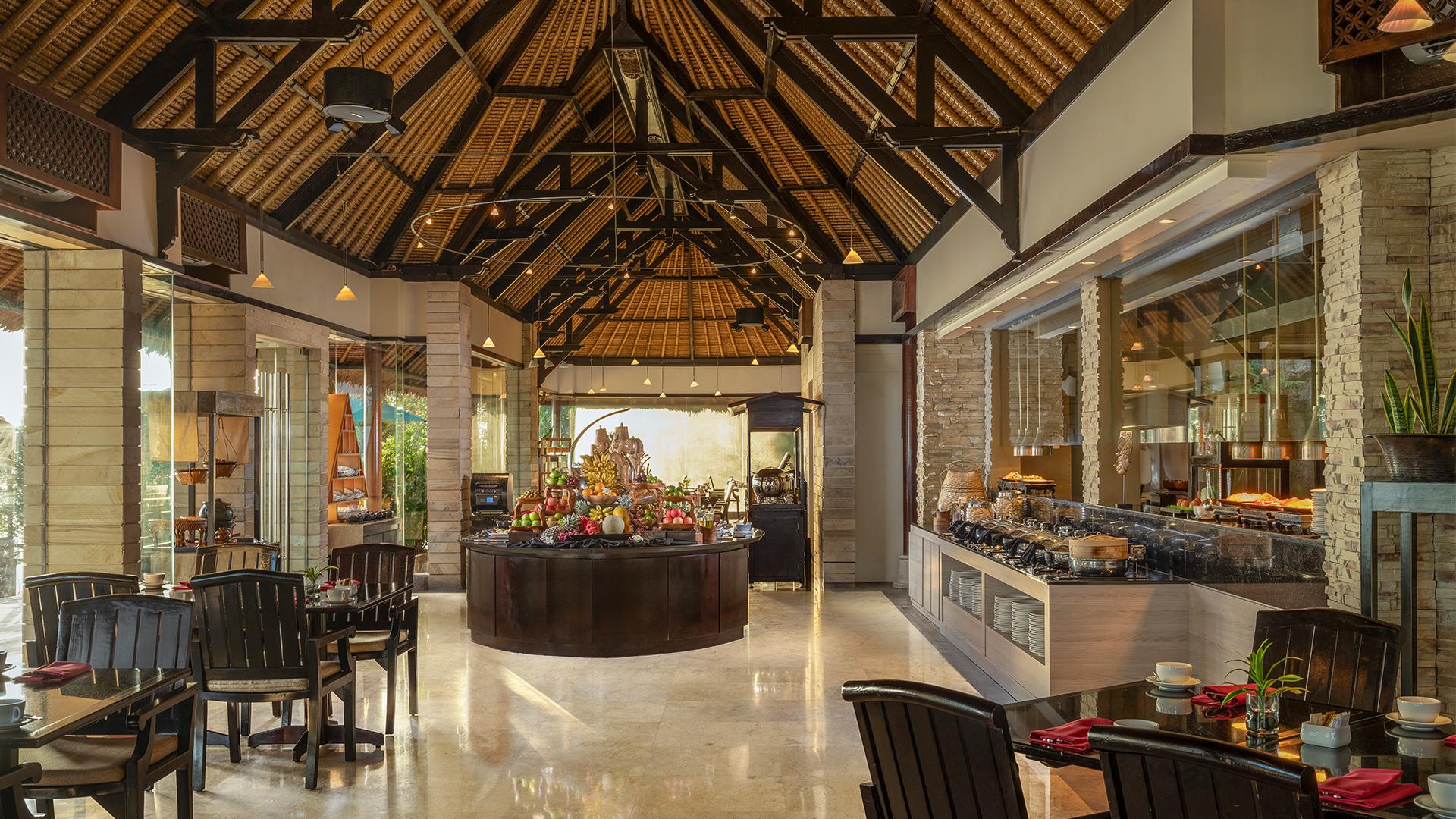 Restaurants, Bars & In-Villa Dining | Banyan Tree Bintan