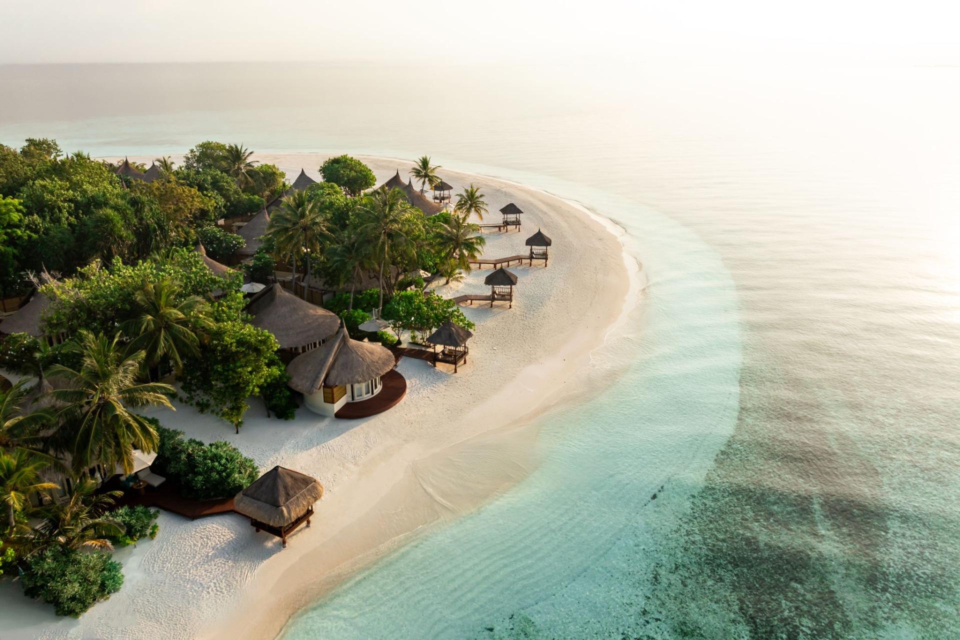 Banyan Tree: Sustainable Hotels and Resorts