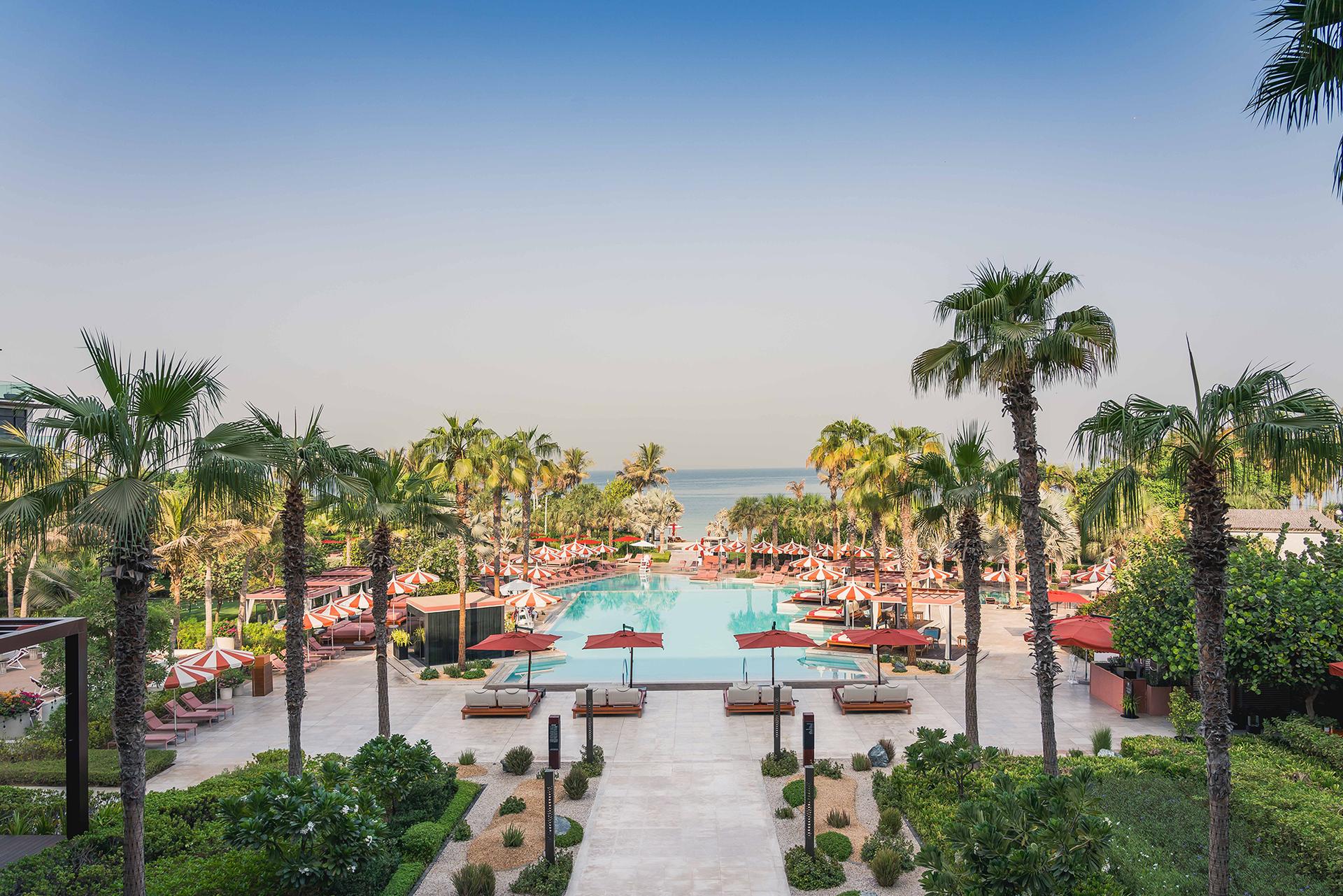 Banyan Tree Dubai Pool & Beach | Day Passes & Cabanas
