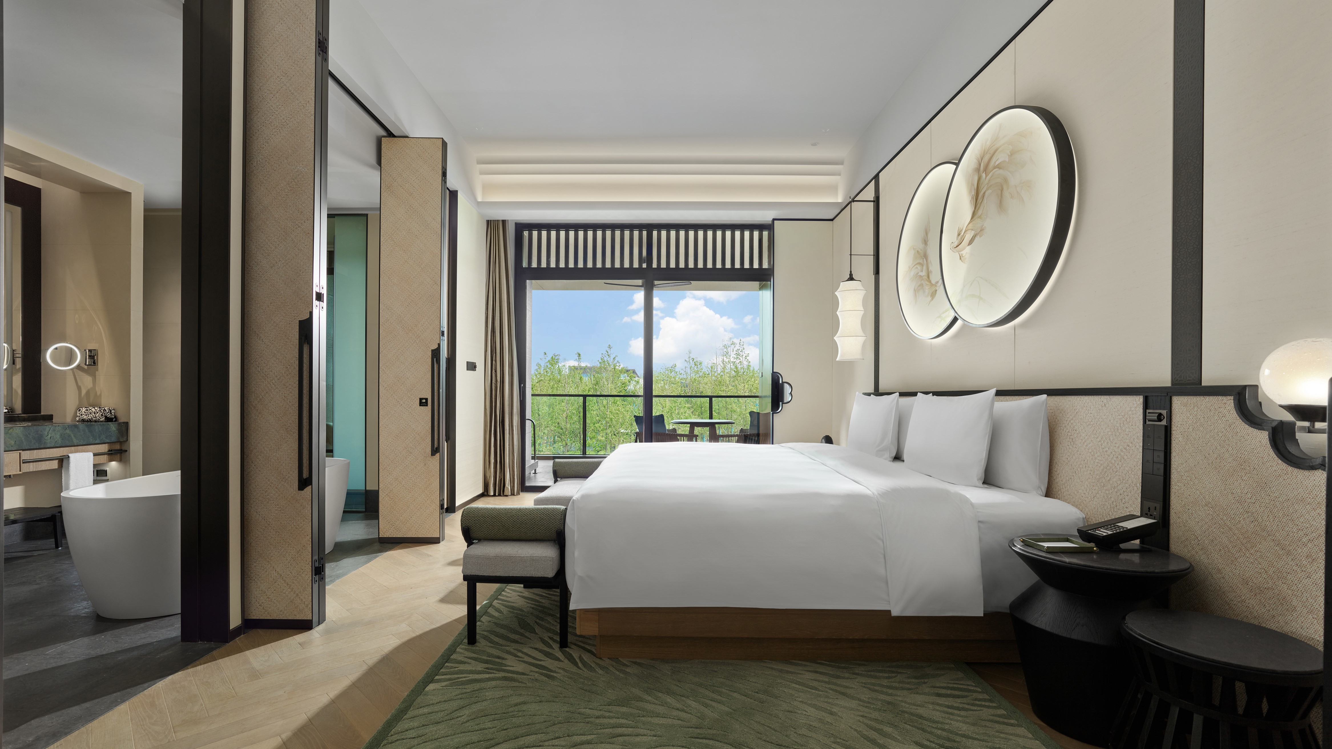 Lagoon View Pool Room King | Banyan Tree Yangcheng Lake