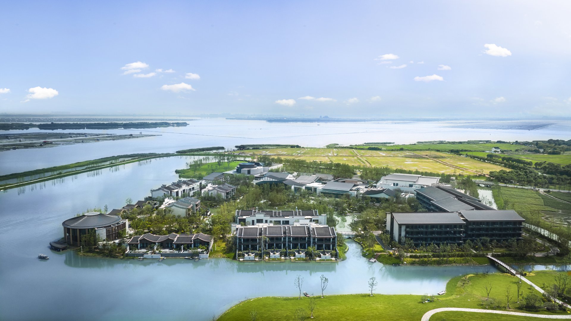 Yangcheng Lake Resort | Banyan Tree Hotels & Resorts